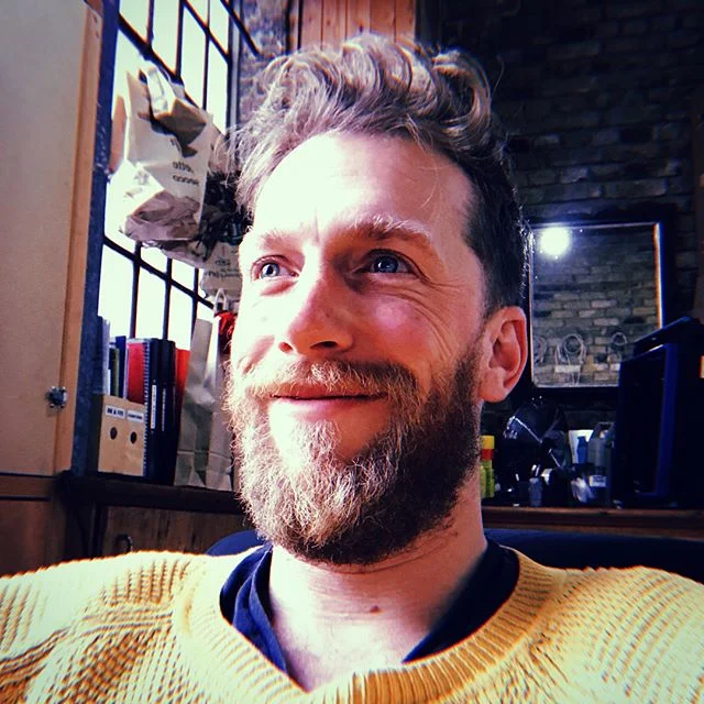 HOME [www.adamlavis.com]