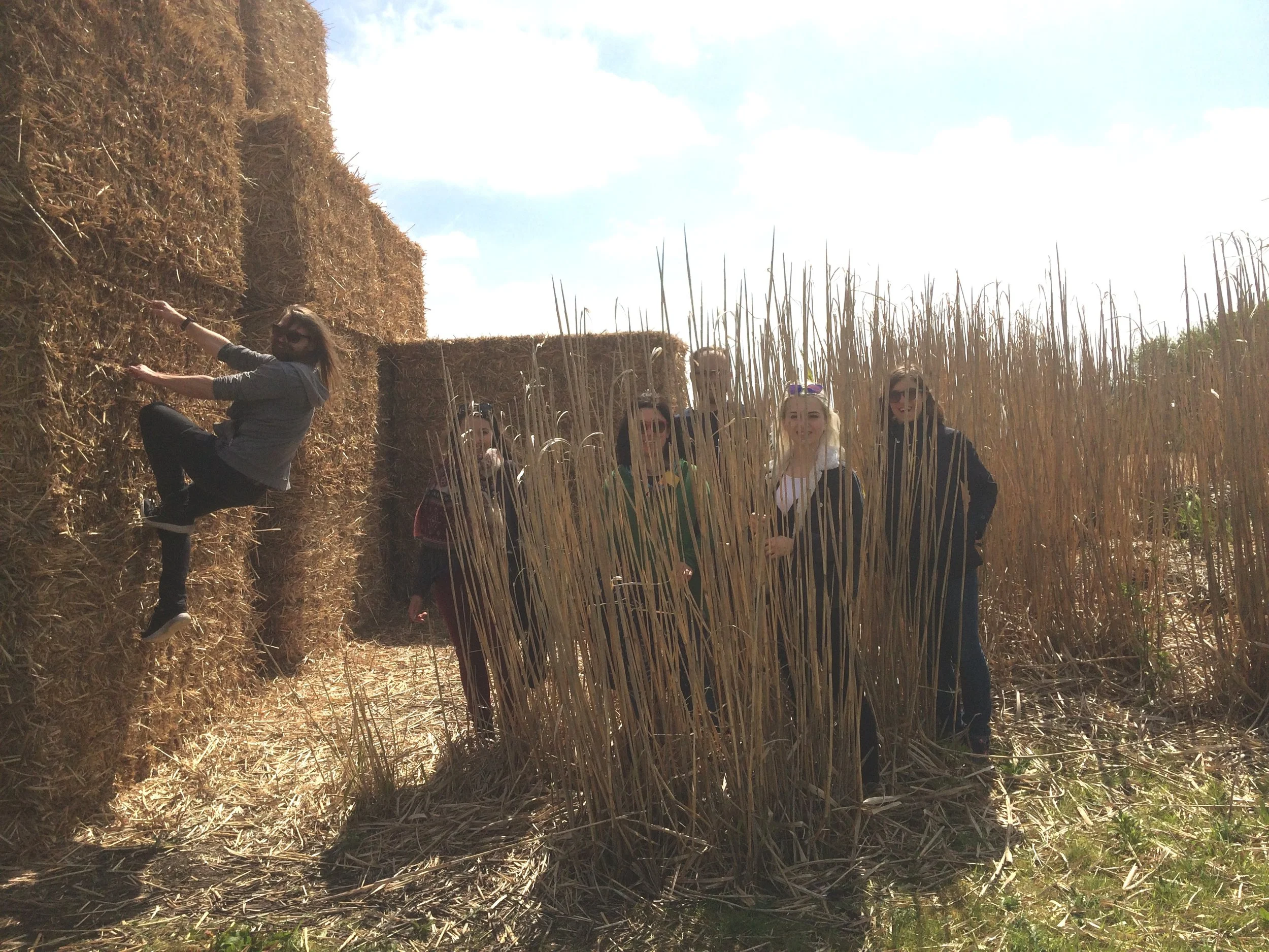 JOIN US 2022 — Polonium Foundation