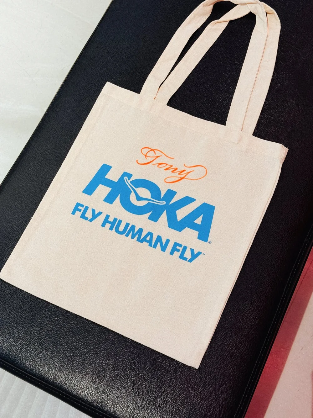 HOKA | Tote Bag Illustration & Lettering @ Footlocker — Leah Design ...