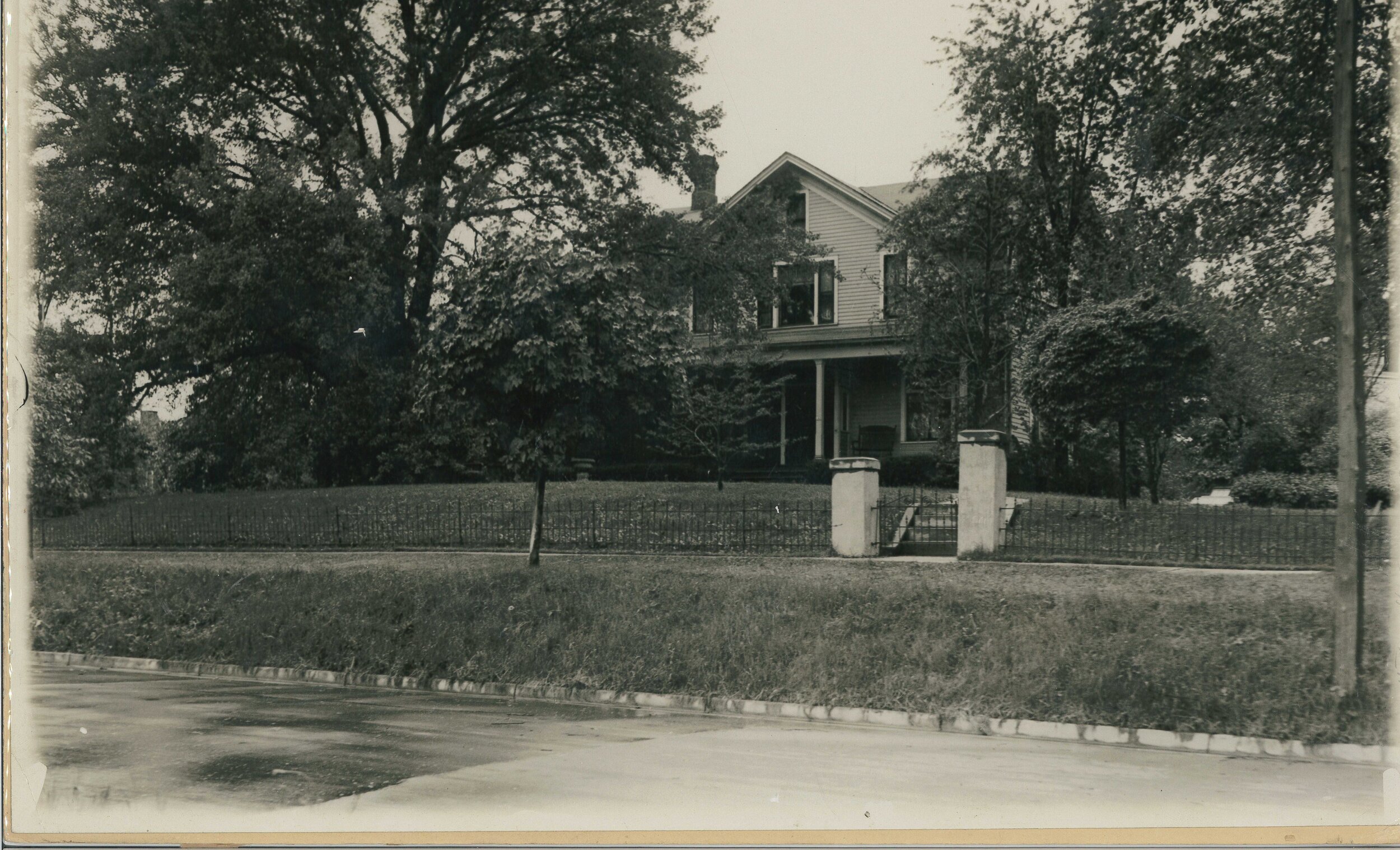 Lombard History — Lombard Historical Society