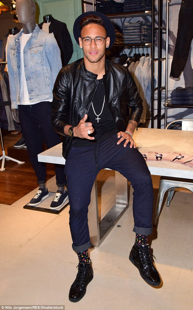 Neymar Clothing Style