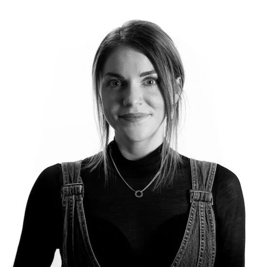 About — Laura Nash