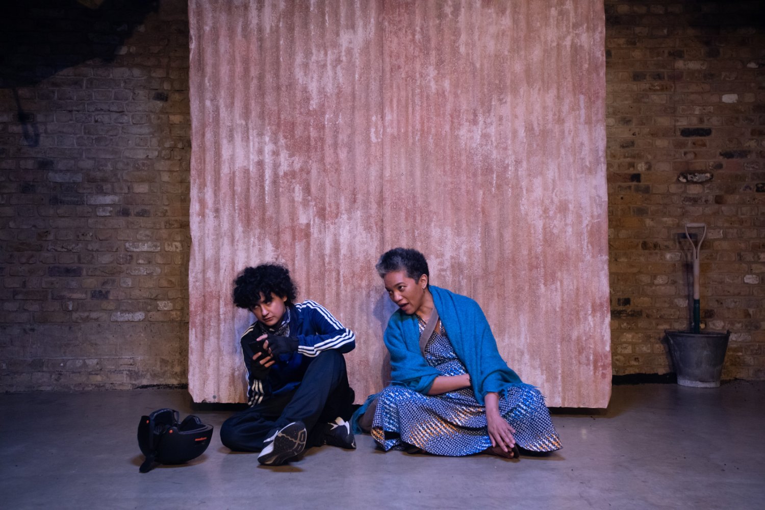 Gigi & Dar ★★★★ — Jewish Renaissance