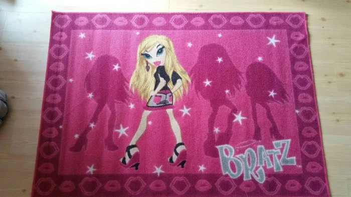 Decor | Bratz 2008 — Lookin' Bratz — The Ultimate Bratz Resource!