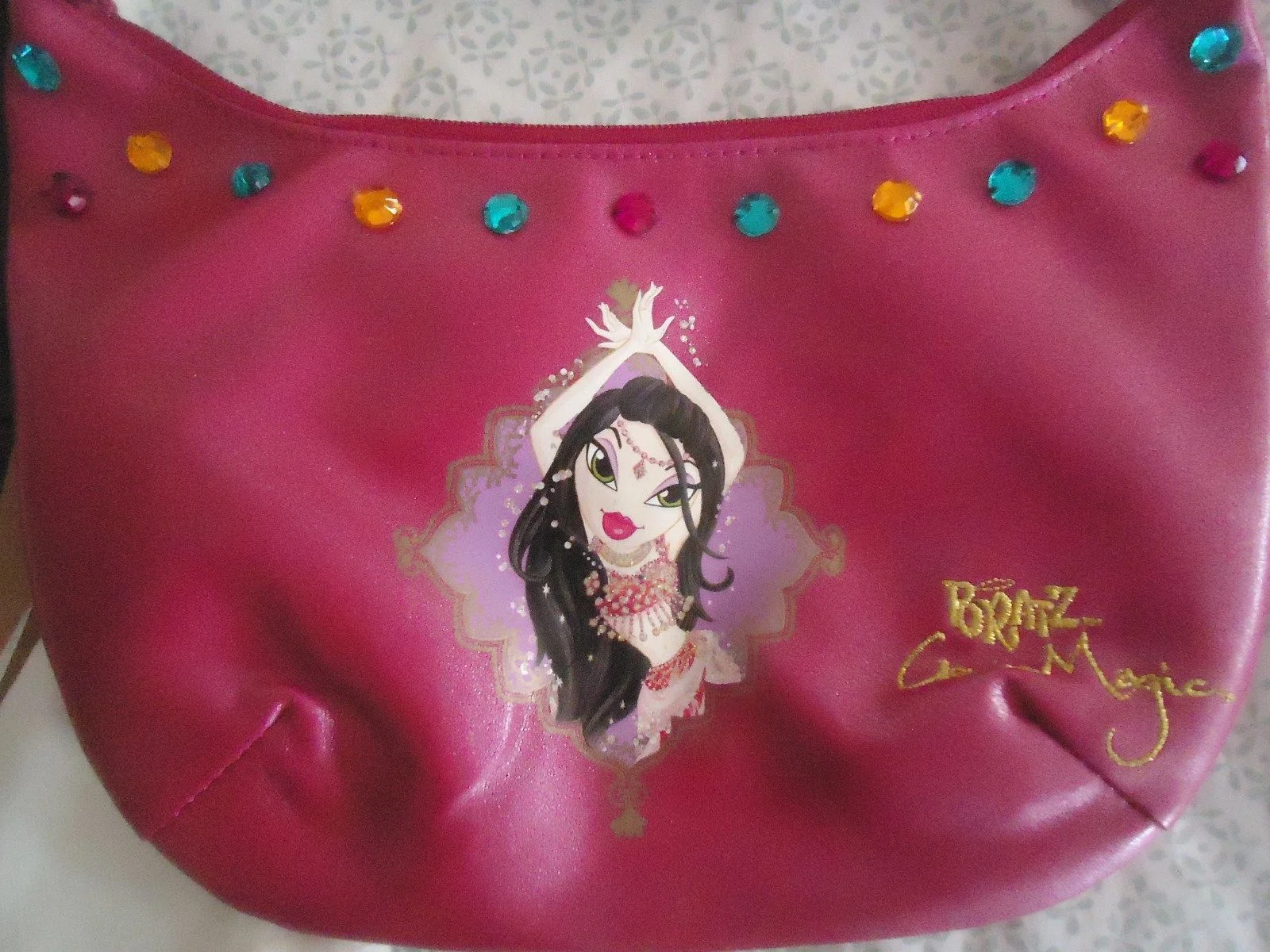 Apparel | Bratz 2006 — LookinBratz.com — The Bratz Bible!