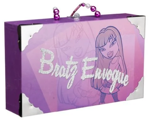 Doll Organizers | Bratz 2004 — LookinBratz.com — A Virtual Bratz Bible!