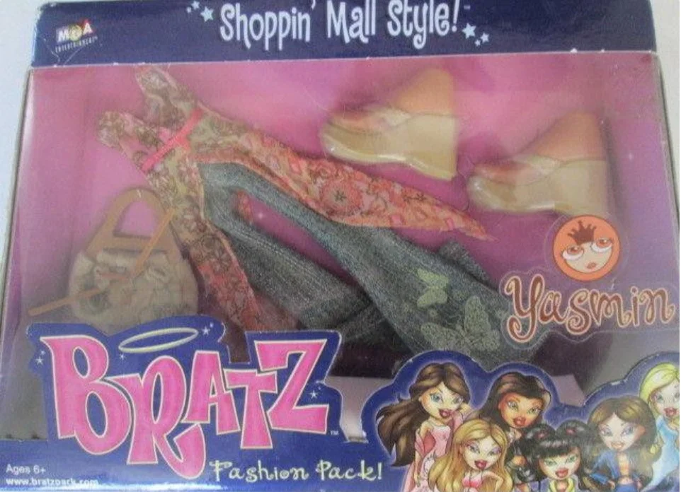 Fashion Packs | Bratz 2004 — LookinBratz.com — The Bratz Bible!