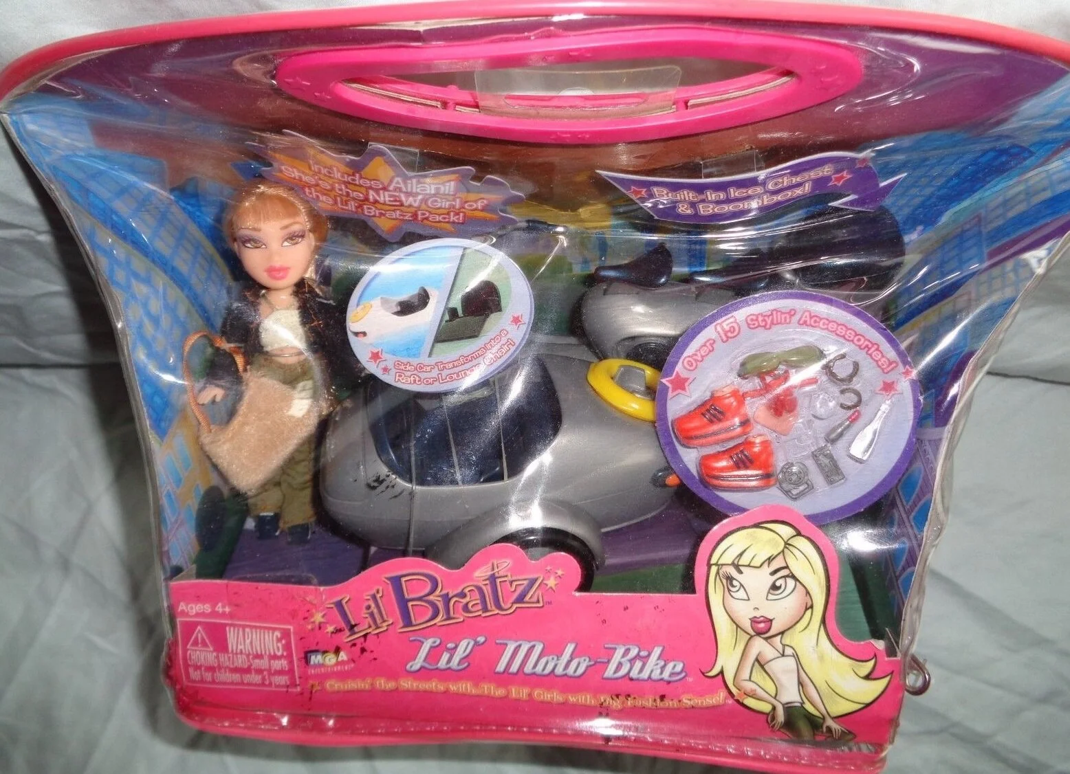 Playsets | Lil' Bratz 2004 — Lookin' Bratz — The Ultimate Bratz Resource!