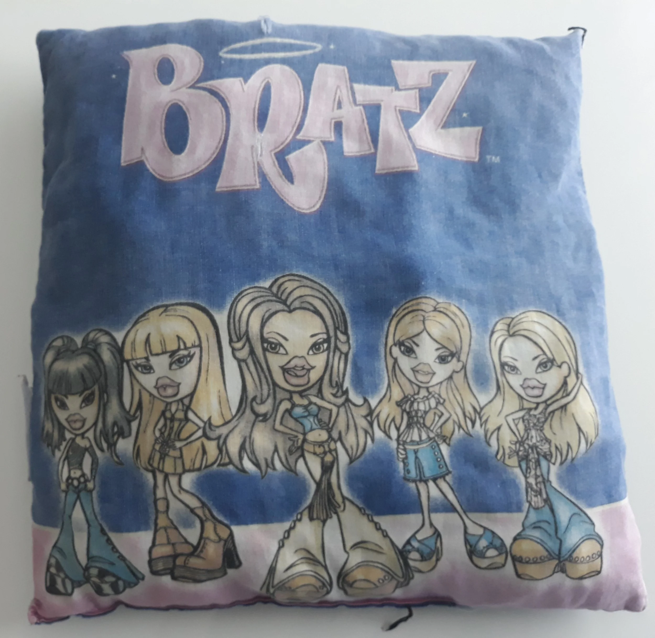 Decor | Bratz 2002 — Lookin' Bratz — The Ultimate Bratz Resource!