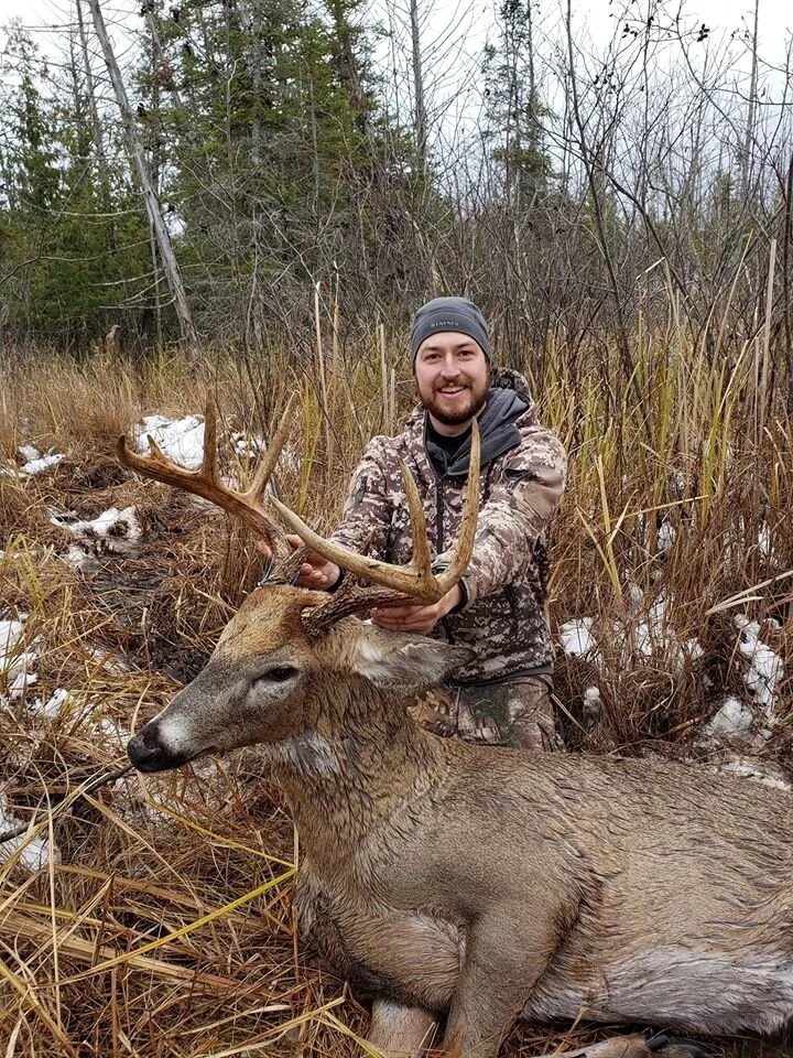 Big Whitetail Bucks In The Wild