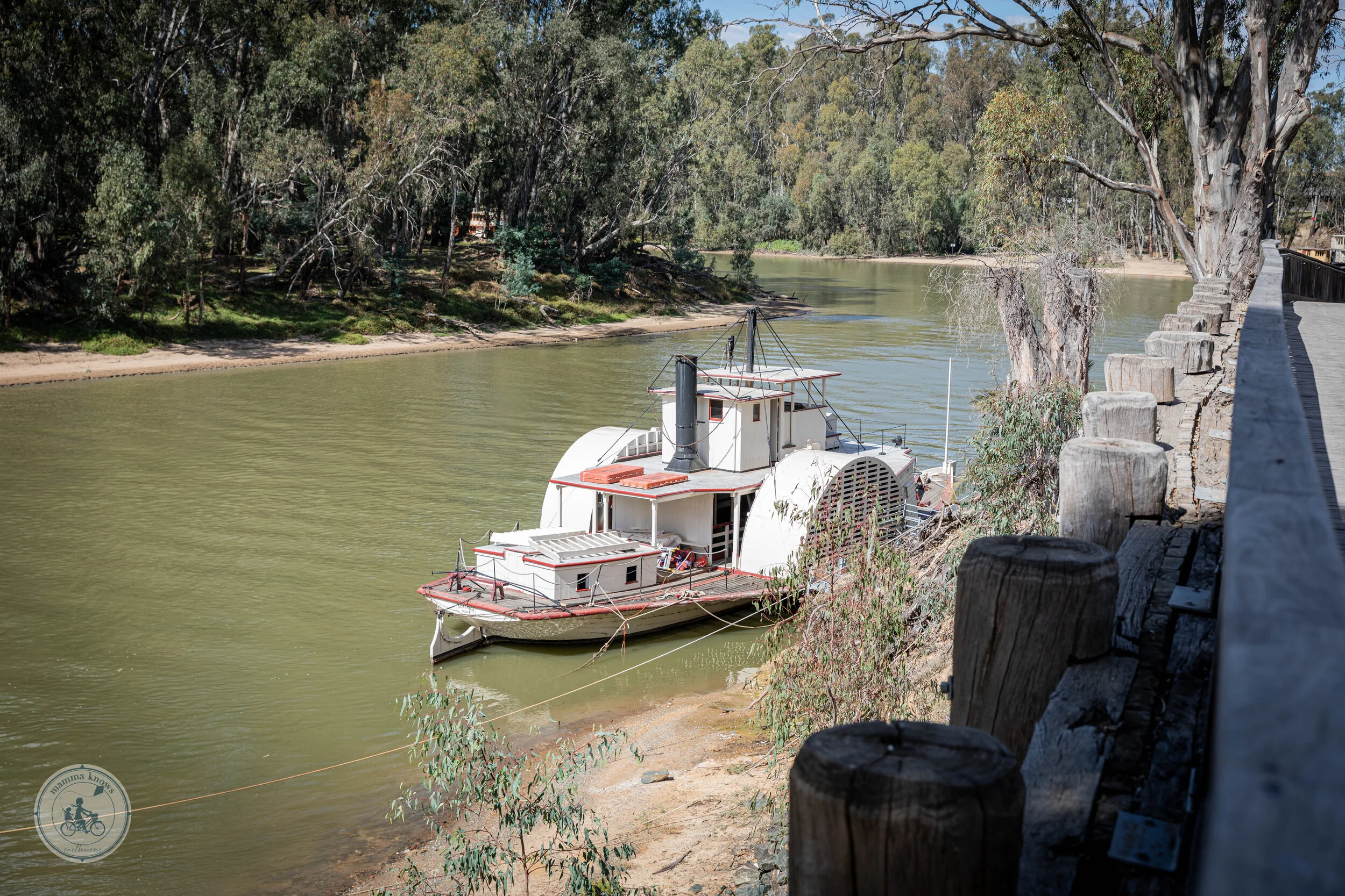 Port of Echuca Discovery Centre, Echuca — mamma knows north