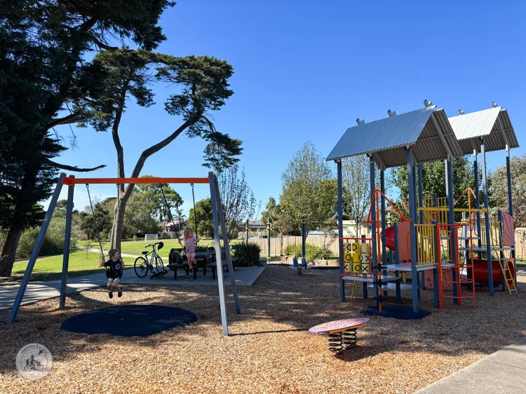 thomas street recreation reserve, thomastown — mamma knows north