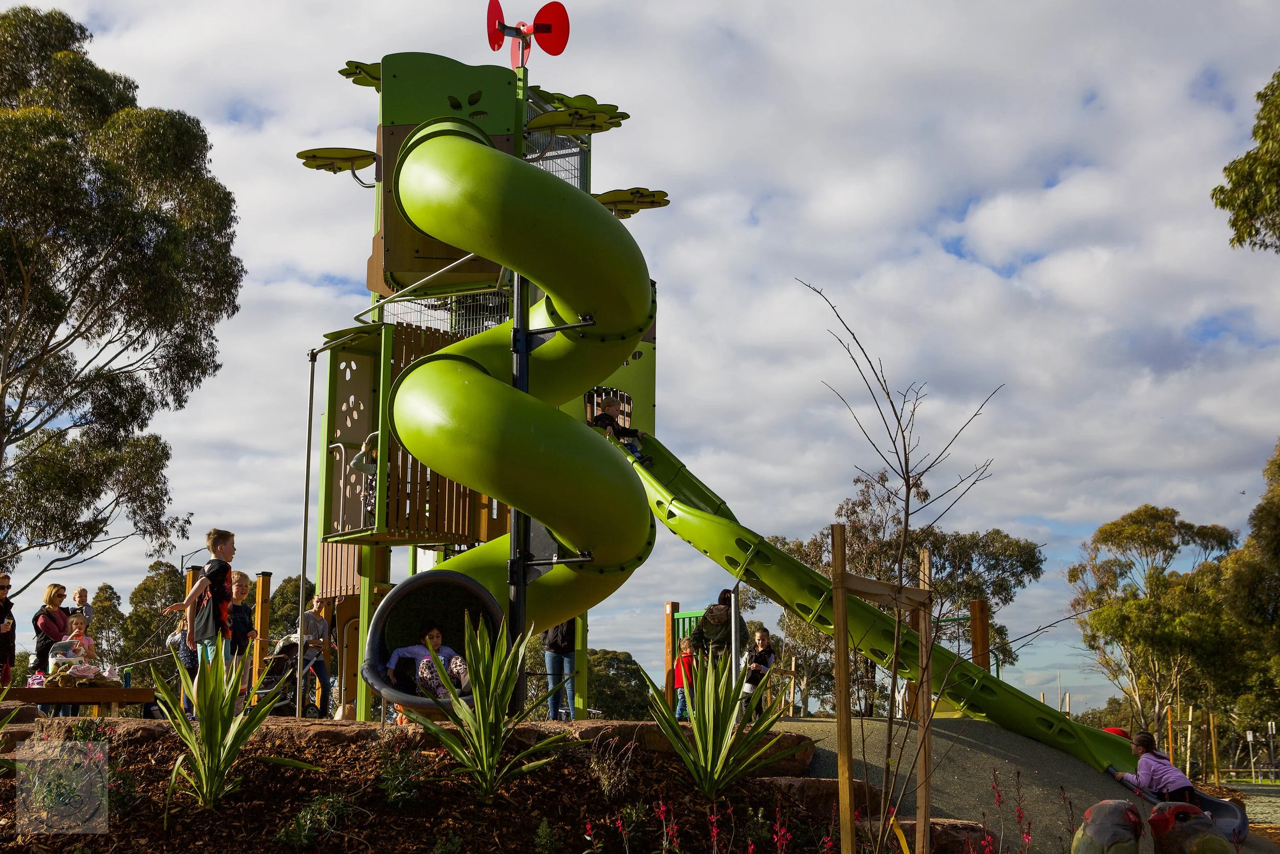 Frontier Park Playground, Rockbank — mamma knows north