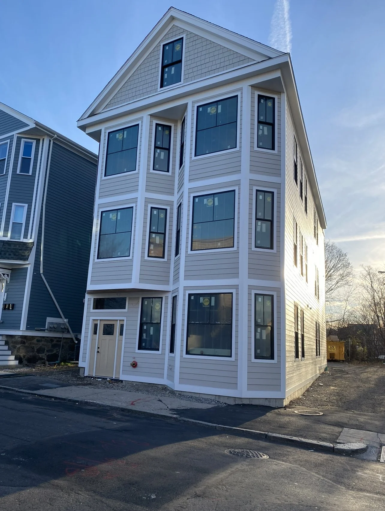 Lifetime Contractors Inc.