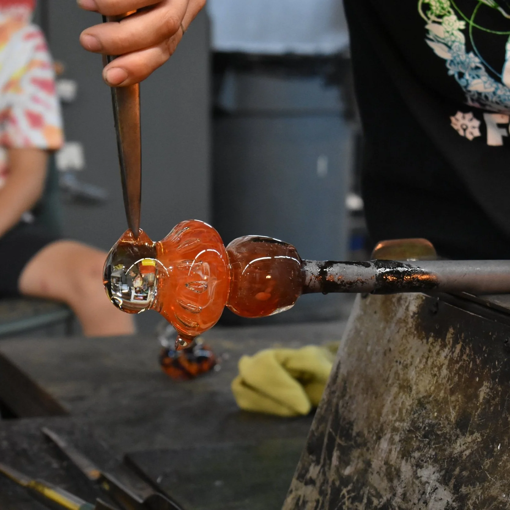 Youth and Teen Glass Art Summer Camps in Minneapolis, MN