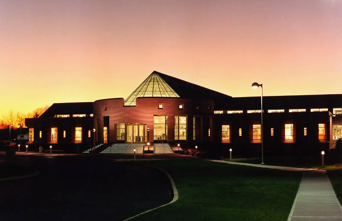 Farmingdale Library — BHC Architects