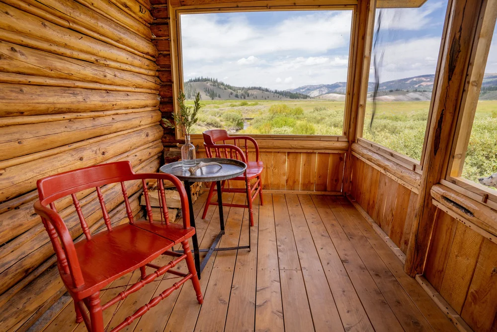 Book Your Stay — Darwin Ranch