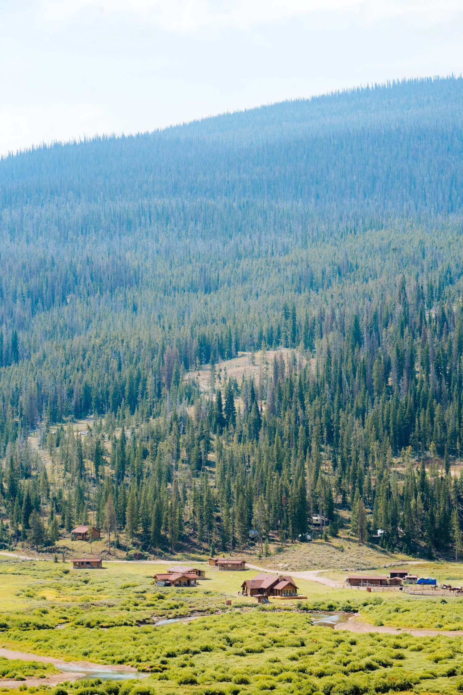 Book Your Stay — Darwin Ranch