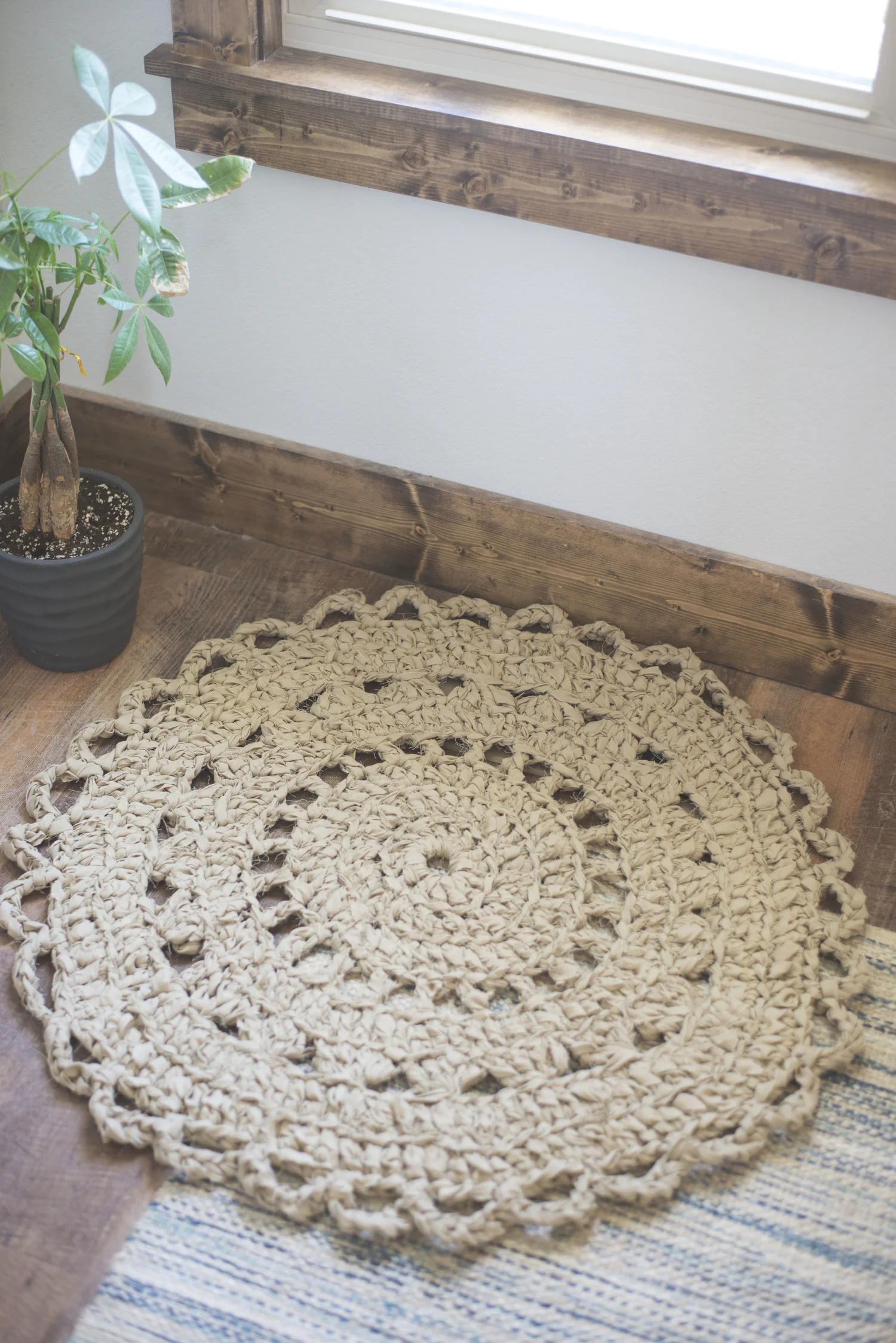 Crochet Pattern for a Doily Rag Rug Made from Bed Sheets — Megmade with ...