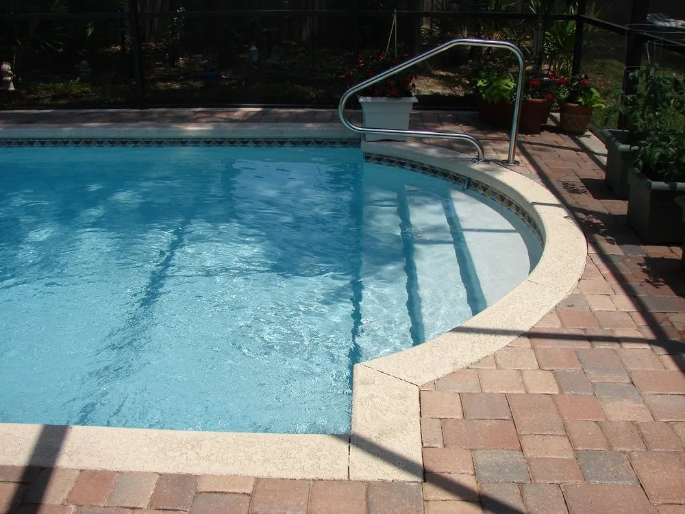 Why Is Efflorescence Making My Pavers White? — Aviara Pavers