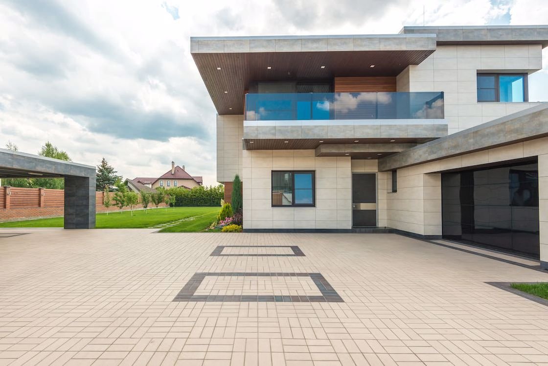 Can You Put Thin Pavers Over a Concrete Driveway? — Aviara Pavers Can You Put Thin Pavers Over a Concrete Driveway? — Aviara Pavers