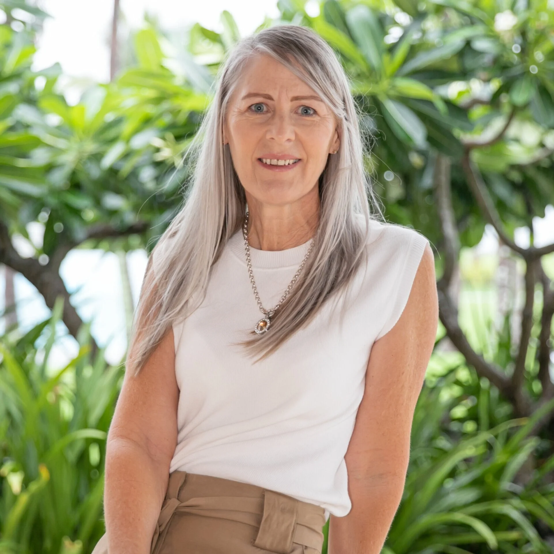 Female — SIA Model Management