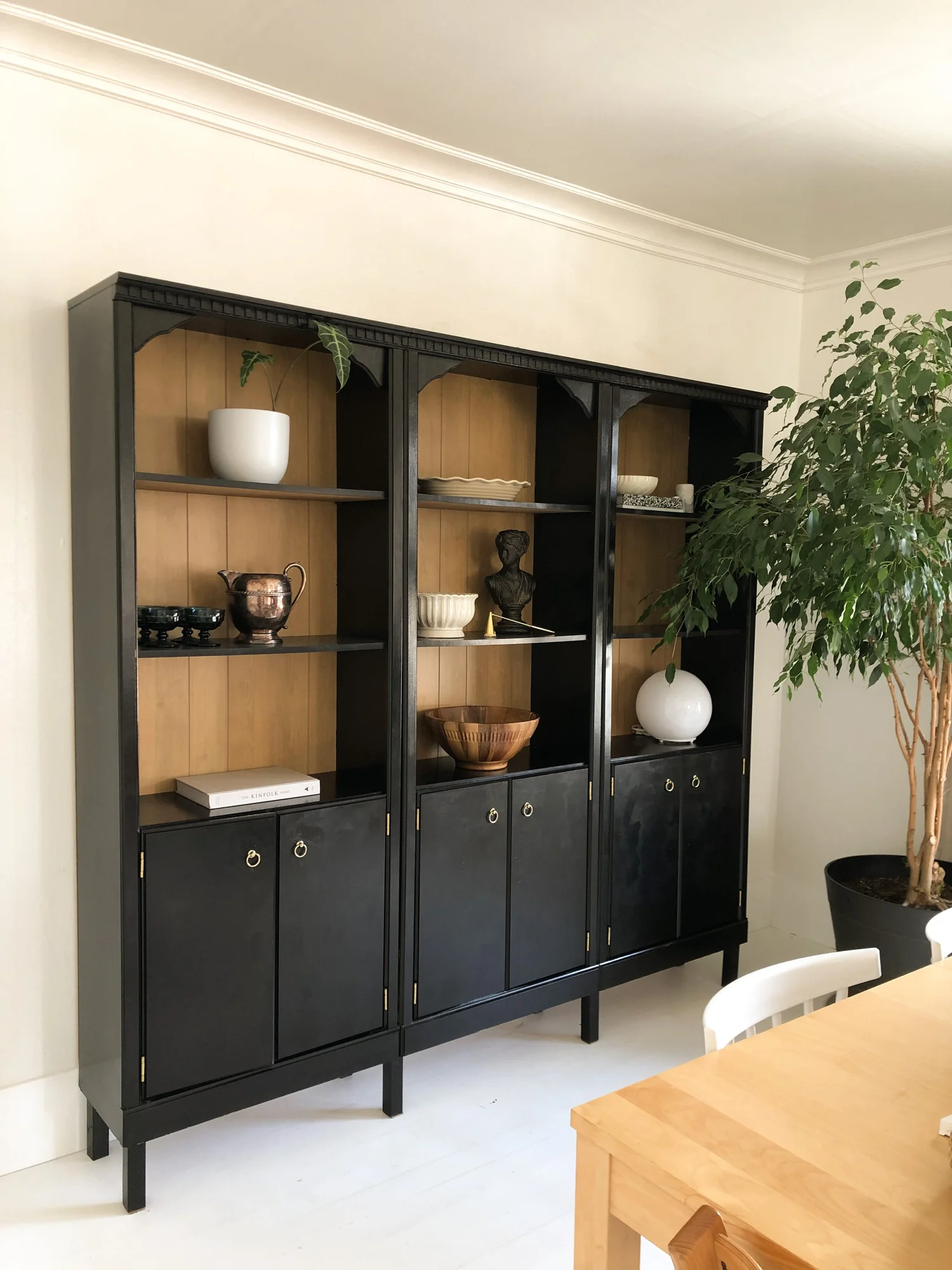 DIY Bookcase Makeover — Chloe Rey