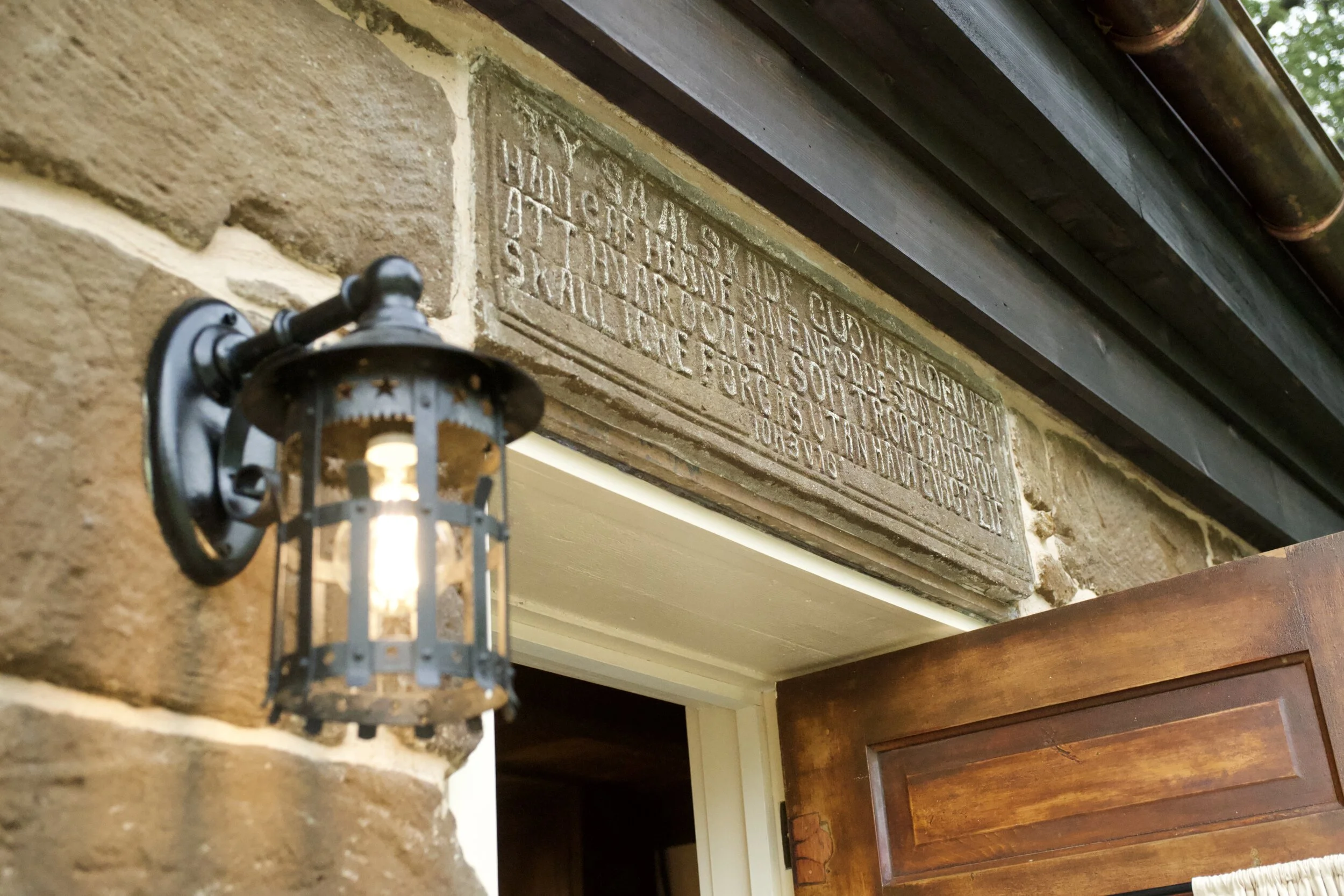 Swedish Home from 1877 Reimagined — Dala Town