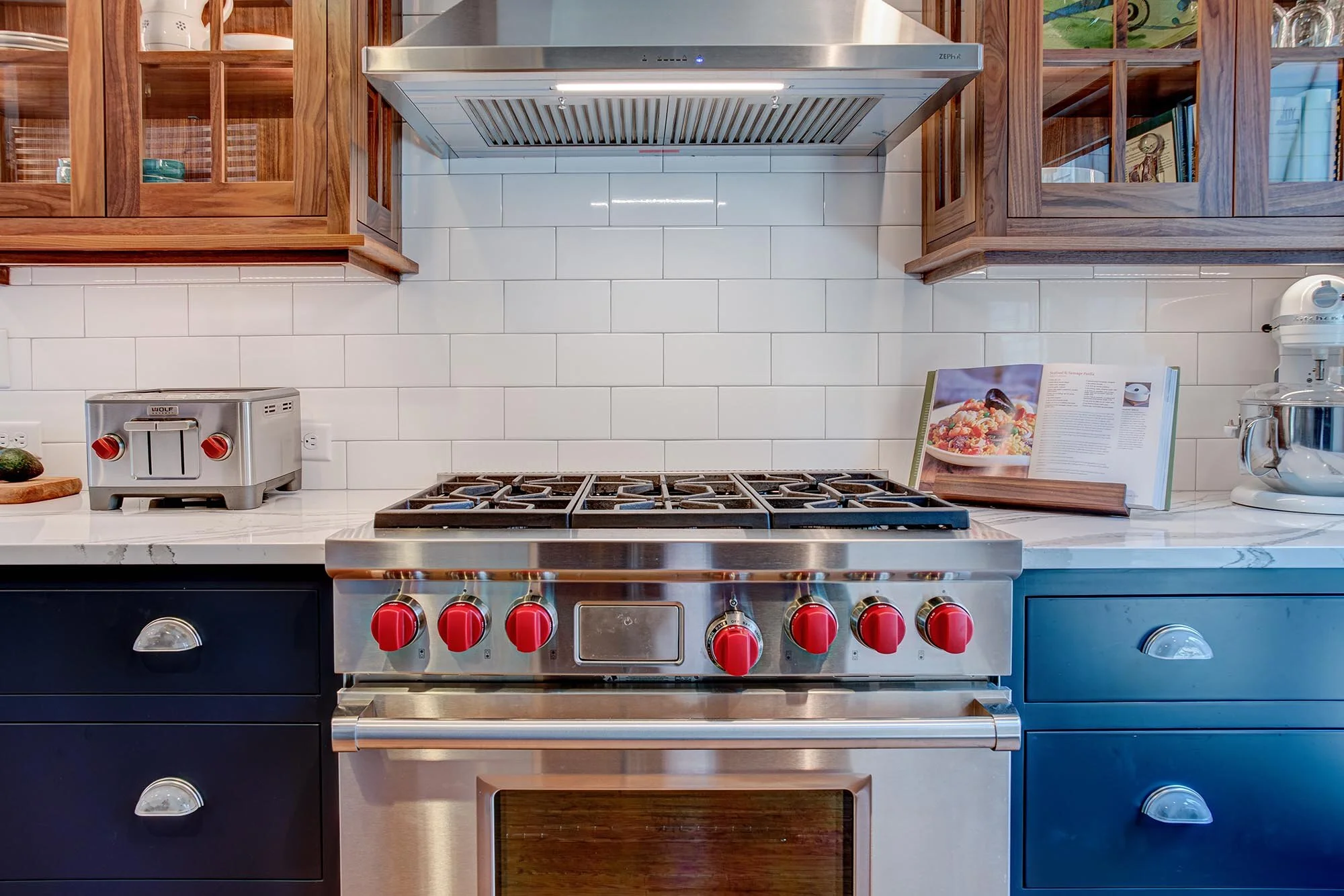 Modern and Traditional Elements Mesh in this Remodel — HomeSource ...