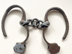 FOR SALE: RARE VINTAGE ANTIQUE HANDCUFFS, 1870'S - 1940'S — Old Handcuffs