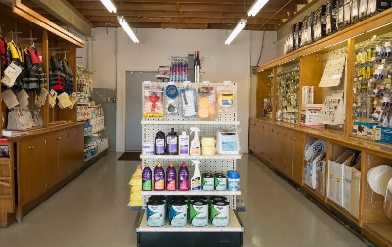 Fuel Dock & Ship Store — Pier 7 Marina