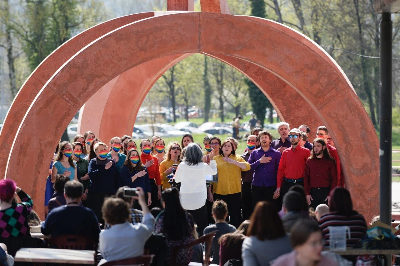 La place du Torrent, une collaboration artistique fructueuse | Arpentère