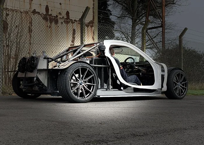 GBS 4wd high performance EV with integrated carbon structure ...
