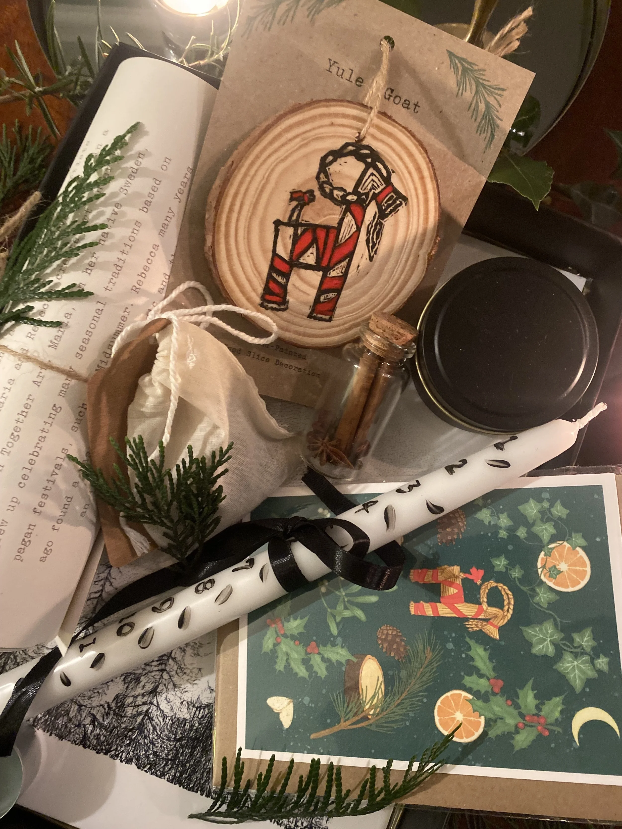 Natural Christmas & Yule Decoration Ideas — Drawn Together Art ...