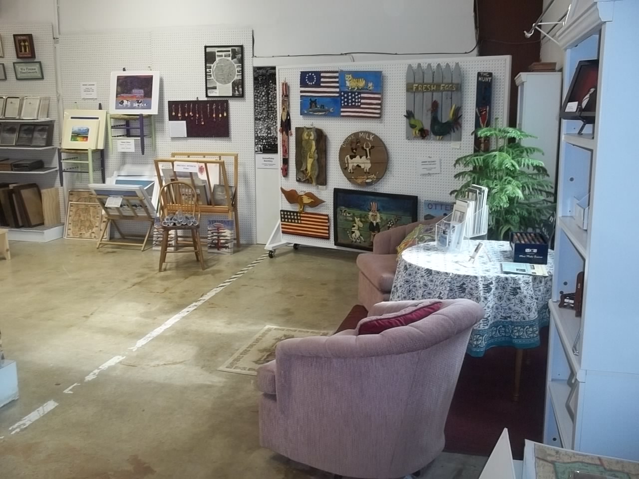 Middlebury Frameshop & Gallery