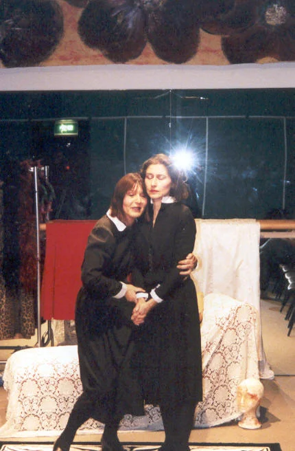 Les Bonnes (Jean Genet) - 2001, 2002, 2003, 2014 — Sacré Théâtre