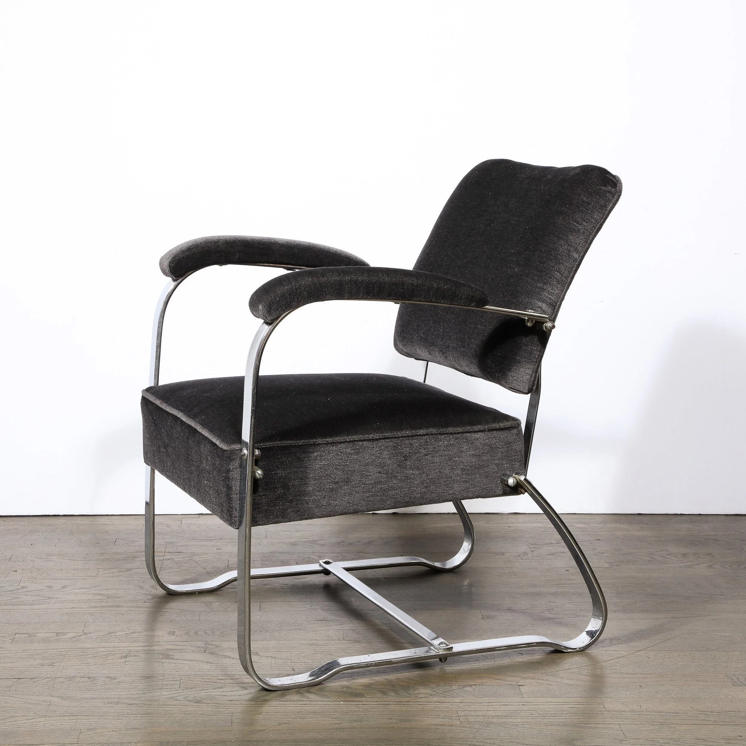 Lounge + Club Chairs — High Style Deco