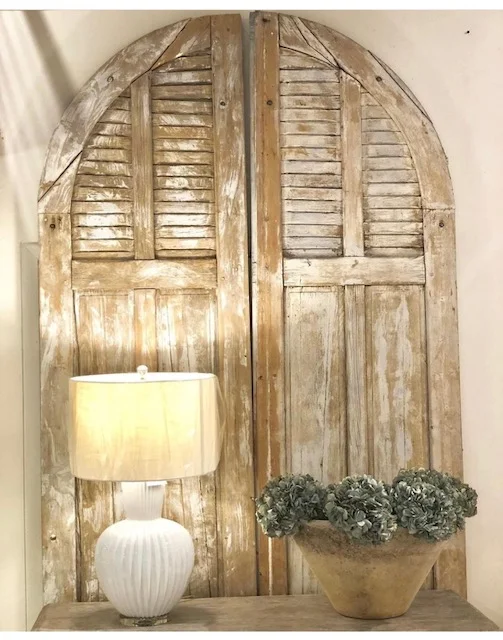 Back Row Home — Market Hill Round Top