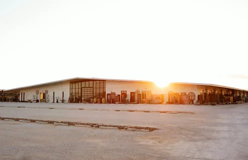 Round Top Antiques Show: Everything You Need to Know About the Round ...