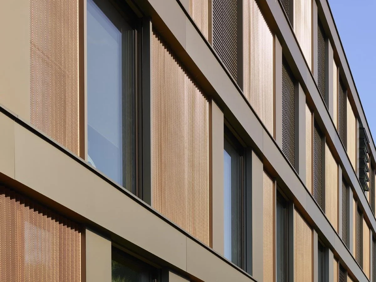 Erweiterungsbau Landratsamt Tübingen – Hochwertiger 4-geschossiger Gebäuderiegel mit Holz-Alu ...