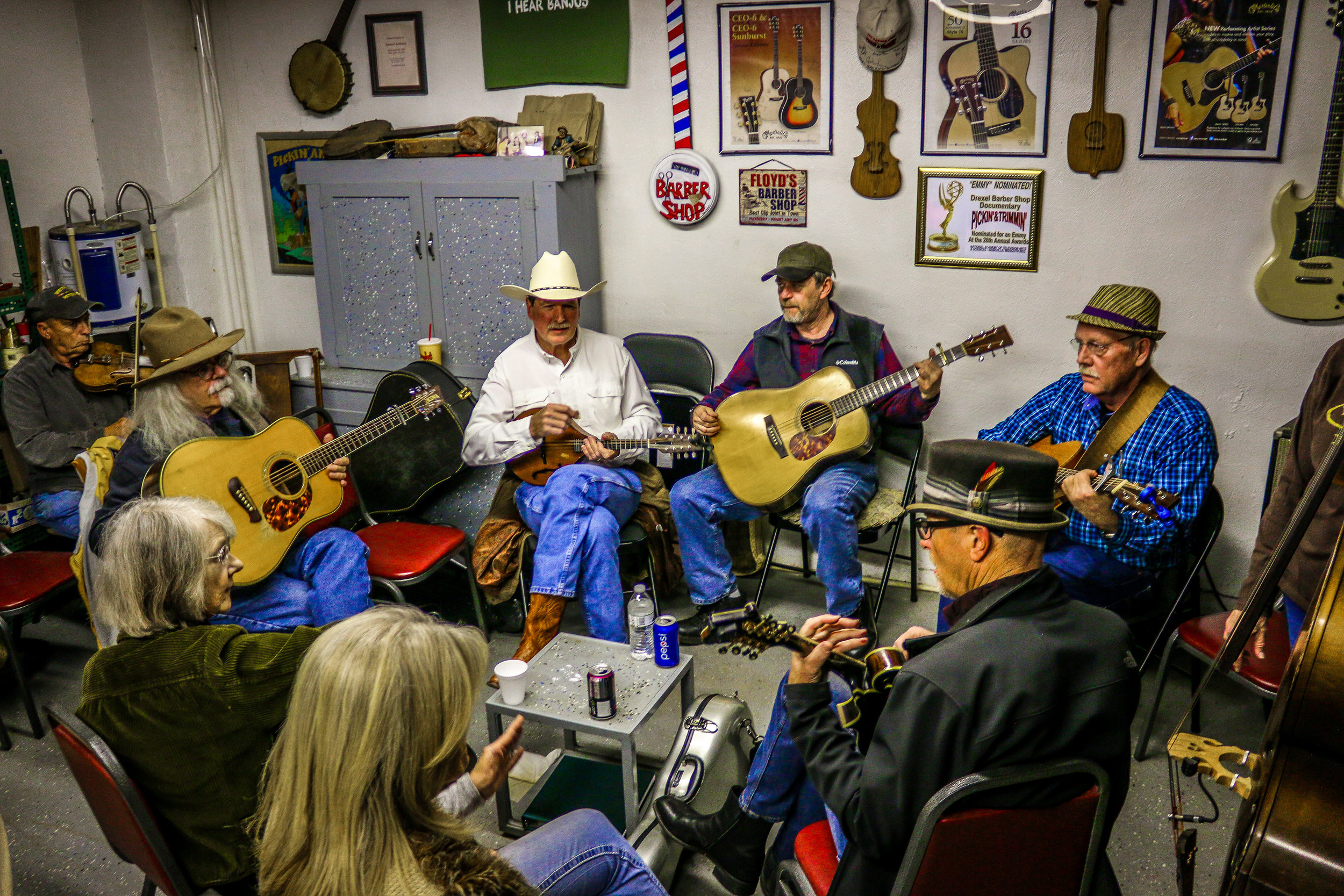 Pickin' and Trimmin' - Bluegrass at the Barber Shop — Miles 2 Go