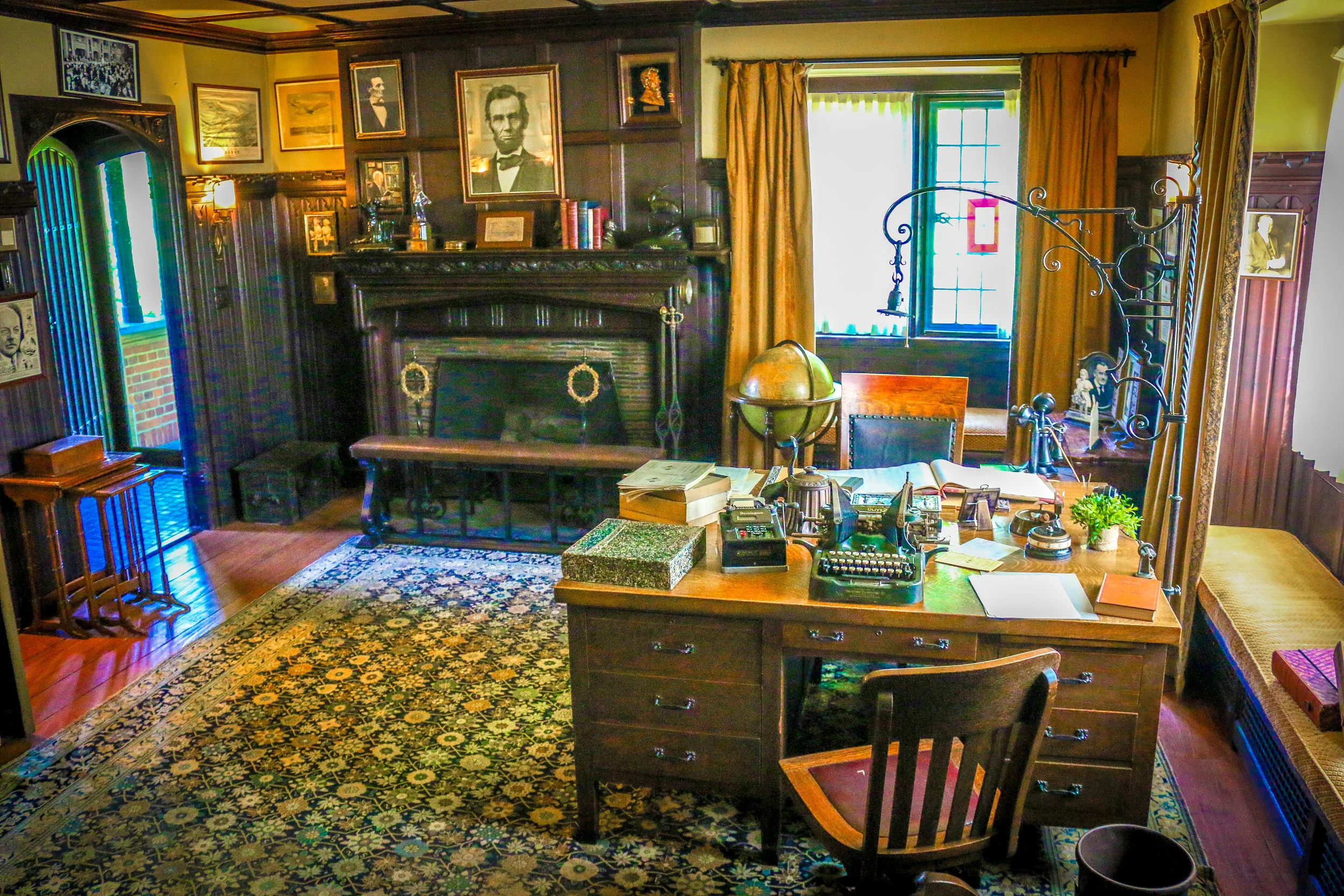 Snapshots: Inside Stan Hywet — Miles 2 Go