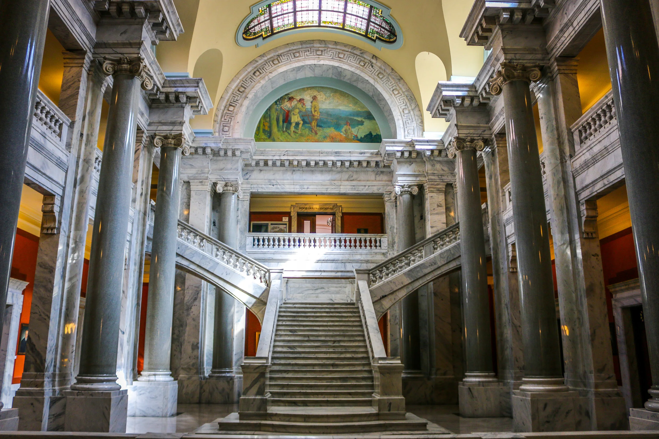 Kentucky State Capitol Building — Miles 2 Go