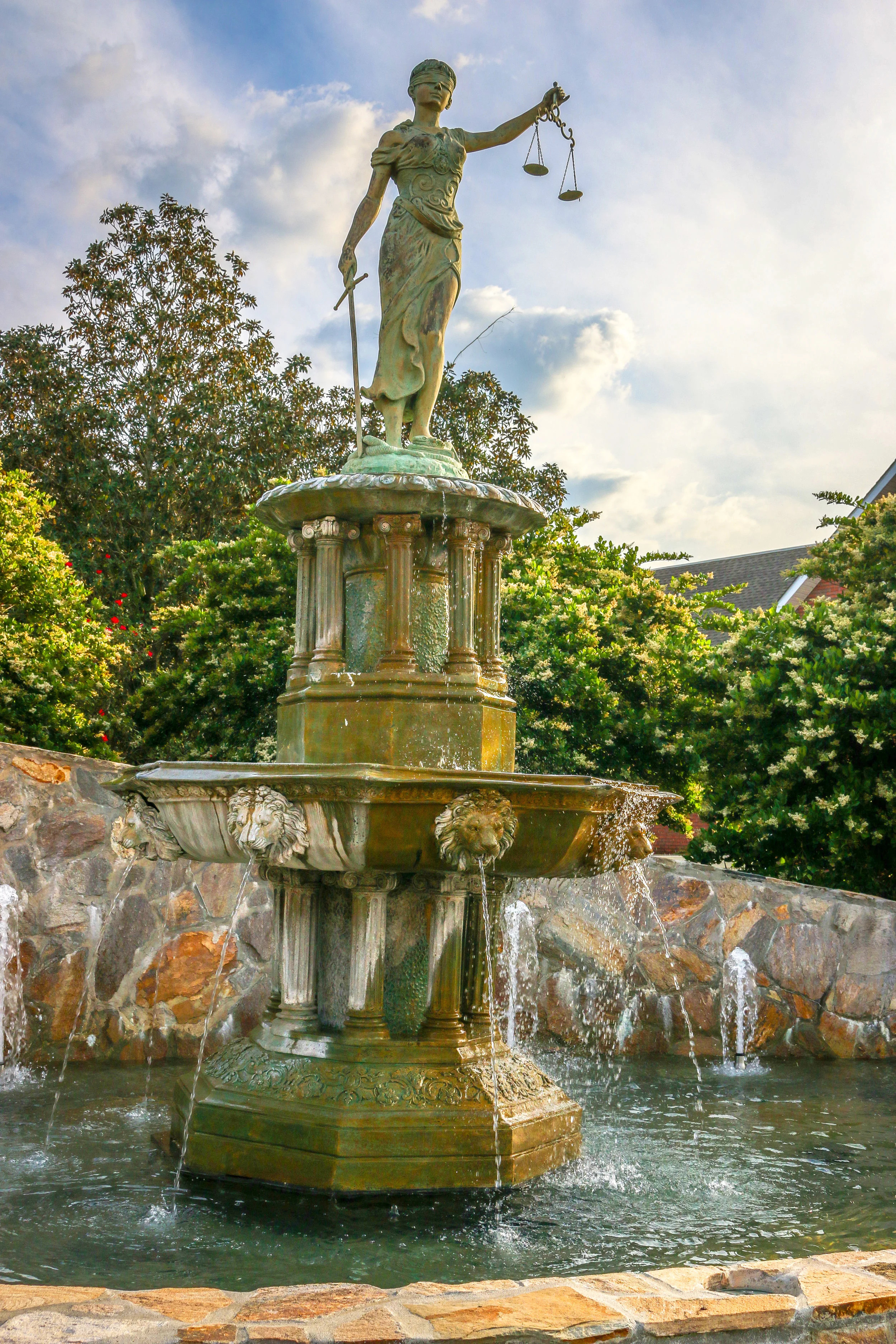 Snapshots: Dothan, Alabama - Murals and Magic in the Wiregrass — Miles 2 Go