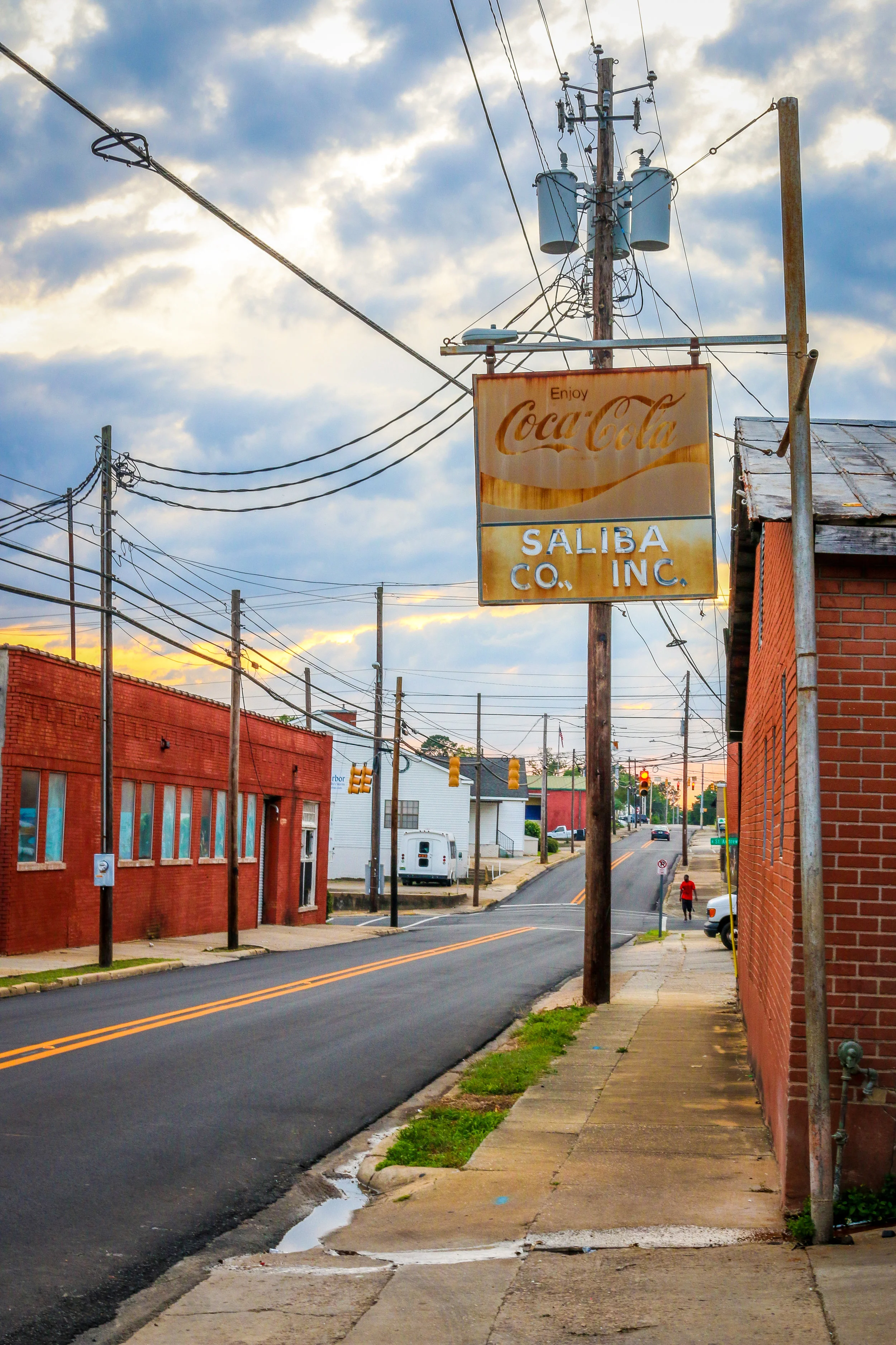 Snapshots: Dothan, Alabama - Murals and Magic in the Wiregrass — Miles 2 Go