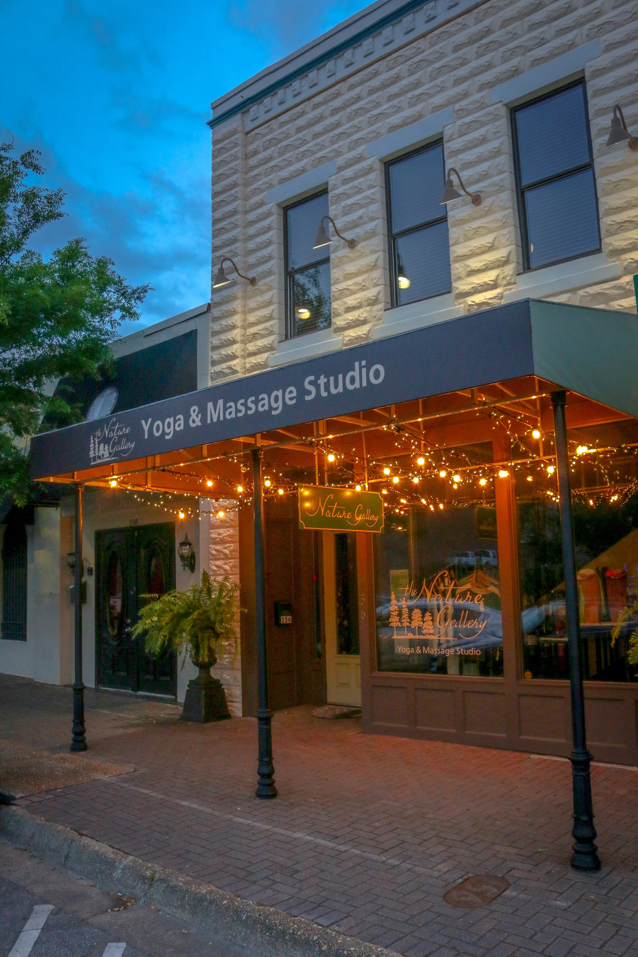 Snapshots: Dothan, Alabama - Murals and Magic in the Wiregrass — Miles 2 Go