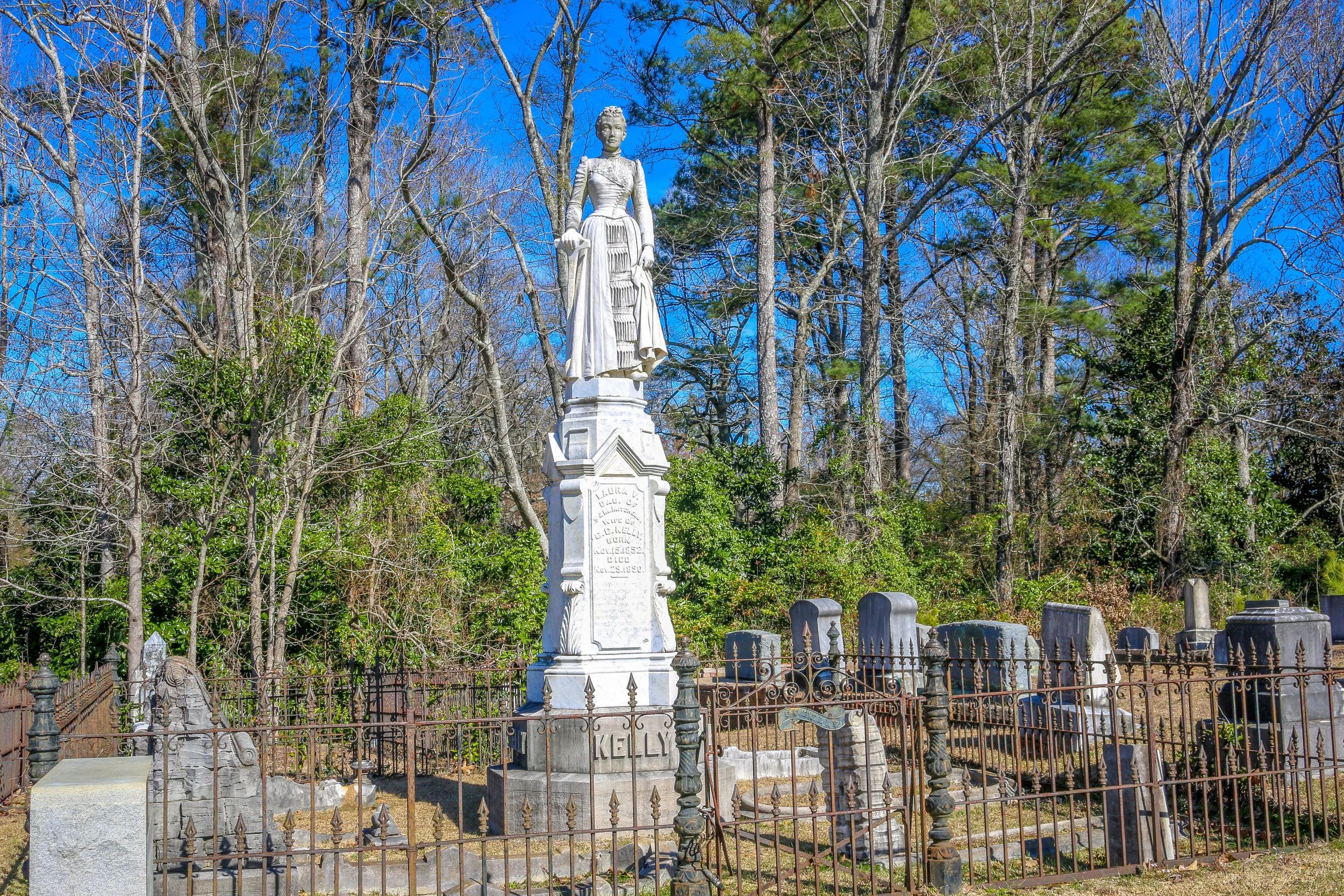 A Southern Valentine's Day Love Story — Miles 2 Go