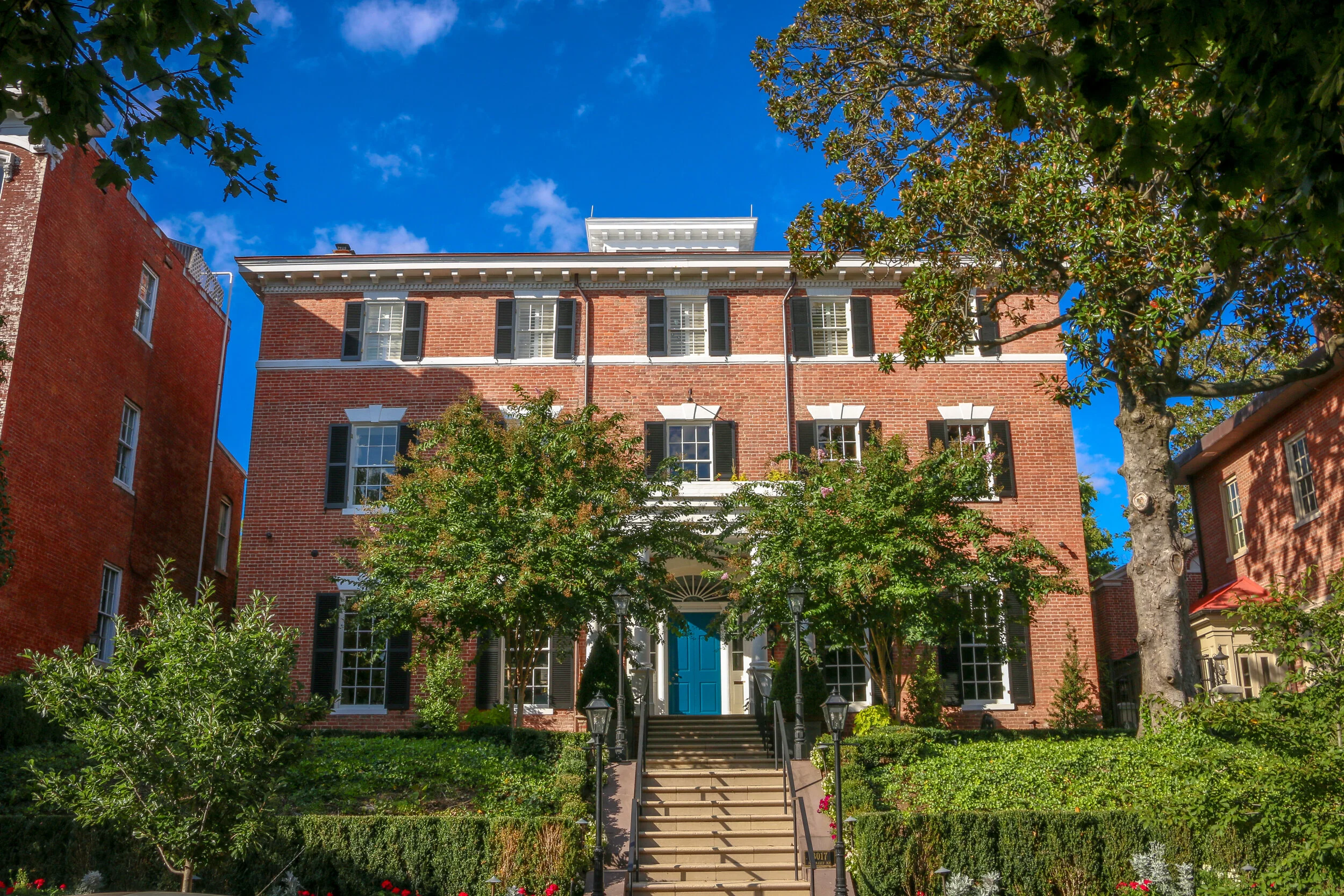 Washington D.C.'s Most Haunted Places — Miles 2 Go