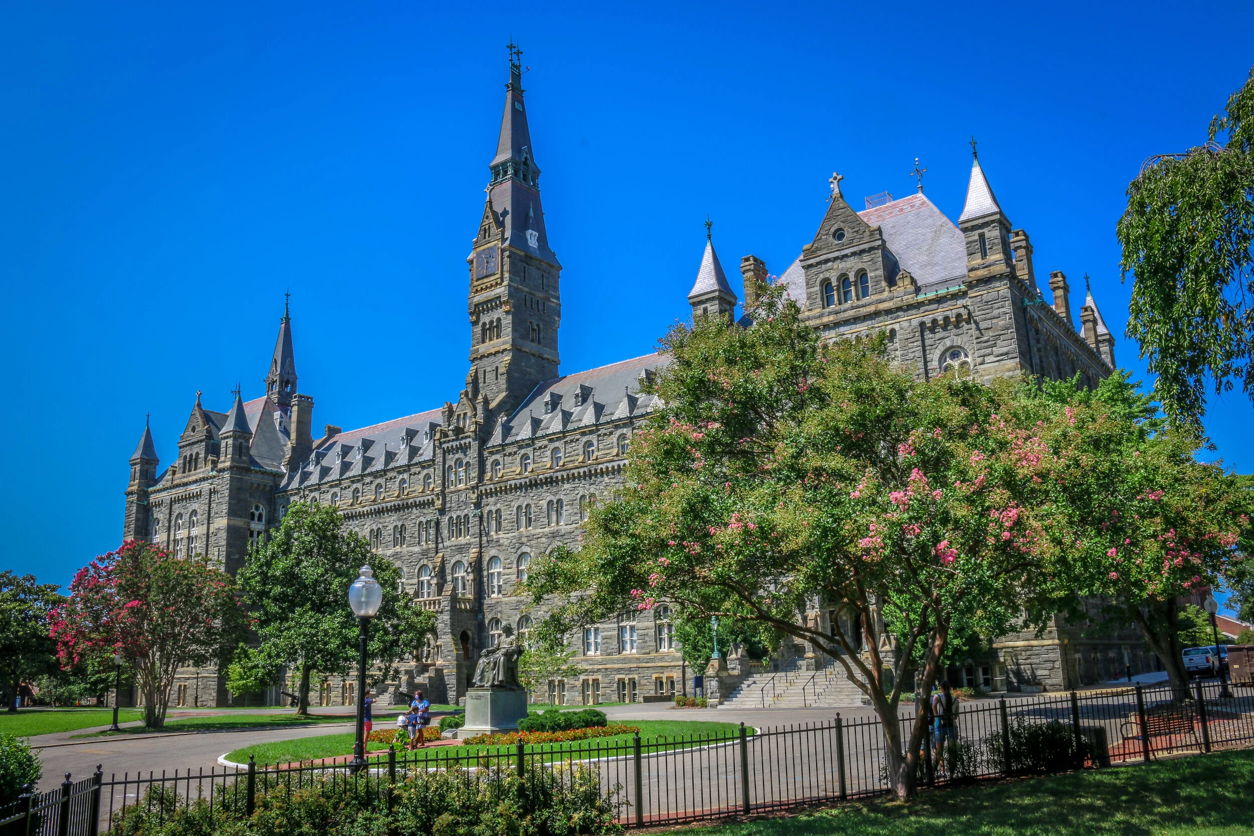 Washington D.C.'s Most Haunted Places — Miles 2 Go