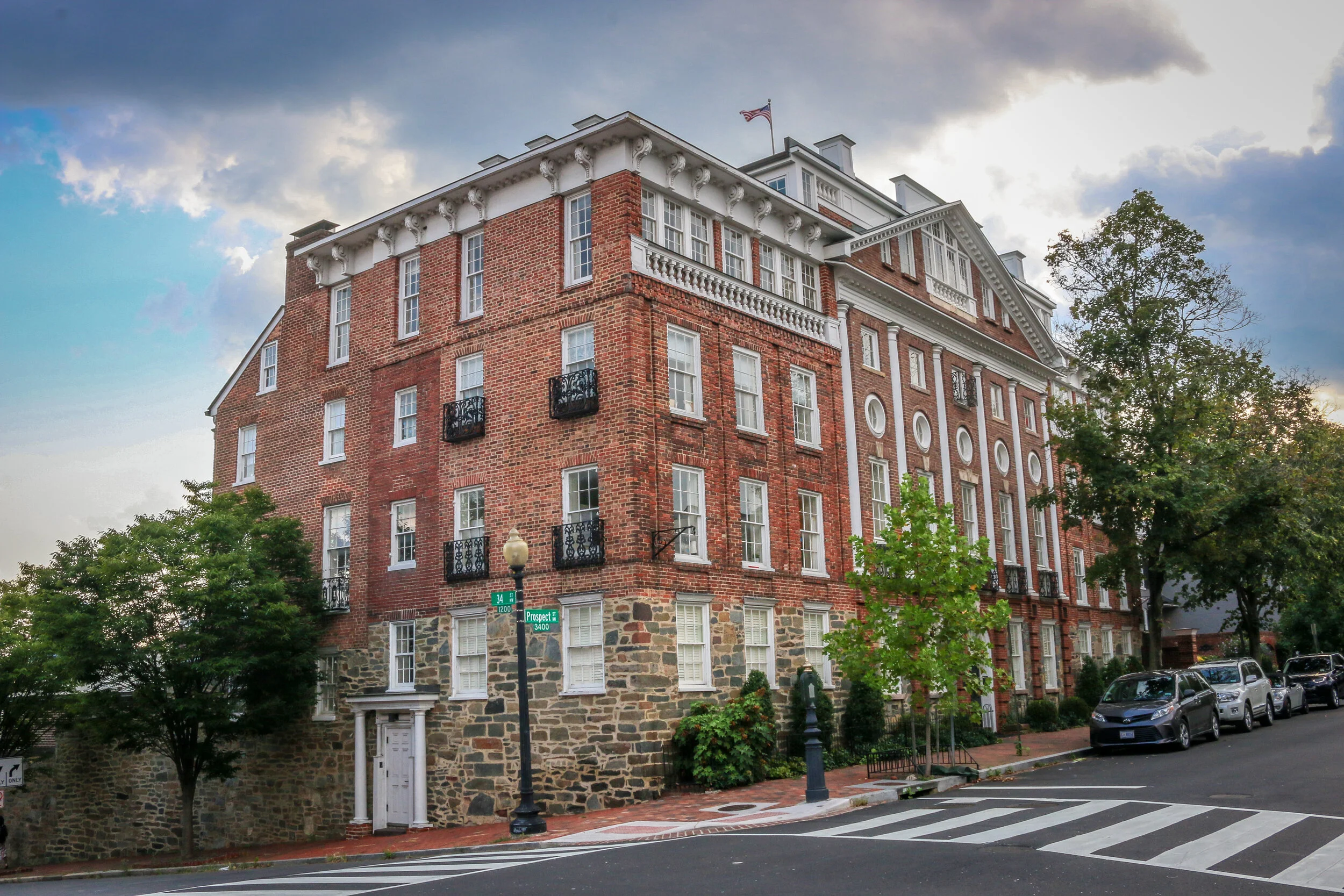 Washington D.C.'s Most Haunted Places — Miles 2 Go